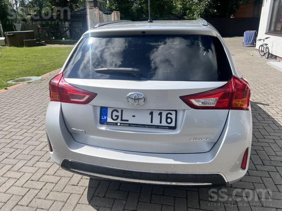 Toyota Auris 2015 Rīga, ar dzinēja tilpumu 1.60 L un nobraukumu 150 tūkst. km par 9800 €, foto 13 vietnē AUTOMOTO.COM.LV