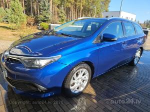 Toyota Auris 2015 Tartu, ar dzinēja tilpumu 1.60 L un nobraukumu 159 tūkst. km par 8750 €, foto  vietnē AUTOMOTO.COM.LV