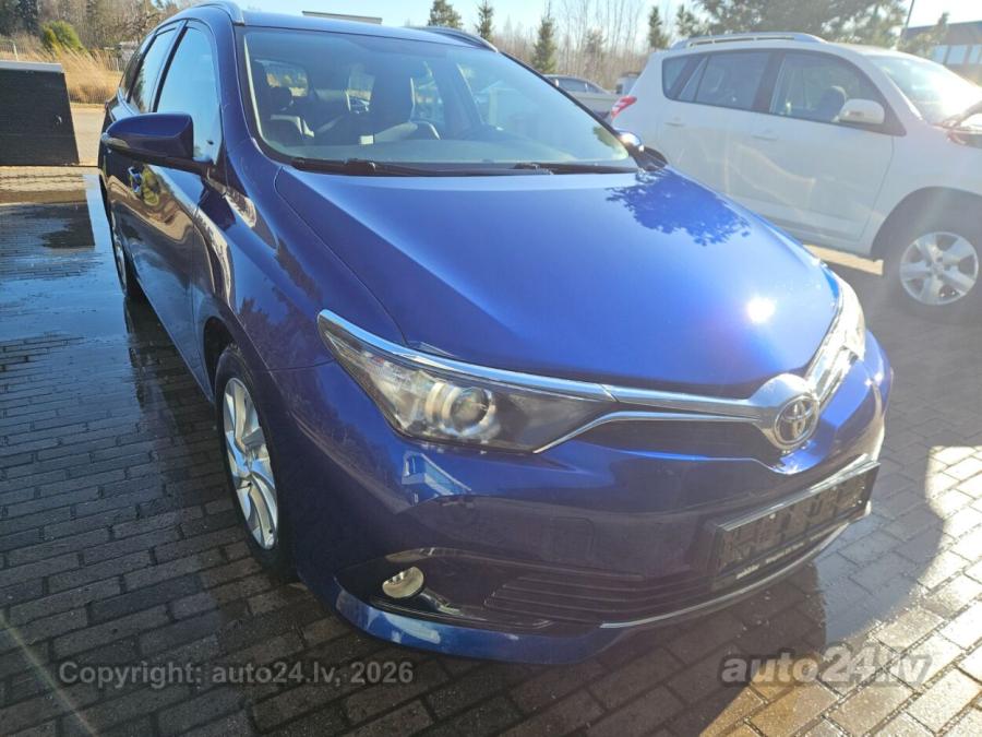Toyota Auris 2015 Tartu, ar dzinēja tilpumu 1.60 L un nobraukumu 159 tūkst. km par 8750 €, foto 3 vietnē AUTOMOTO.COM.LV