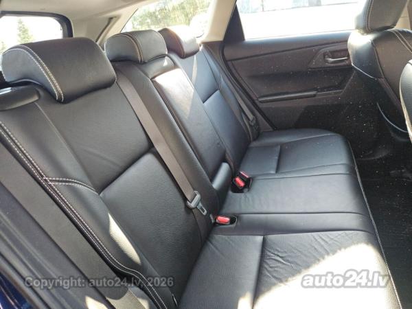 Toyota Auris 2015 in Tartu, with an engine capacity of 1.60 L and mileage of 159 thousand km for 8750 €, photo 11 on AUTOMOTO.COM.LV