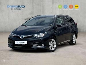 Toyota Auris 2015 in Kaunas, with an engine capacity of 1.80 L and mileage of 108 thousand km for 12971 €, photo  on AUTOMOTO.COM.LV