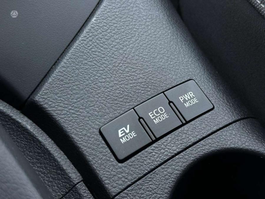 Тойота Аурис 2015 в Каунас, объемом двигателя 1.80 л и пробегом 108 тыс. км за 12971 €, фото 26 на AUTOMOTO.COM.LV