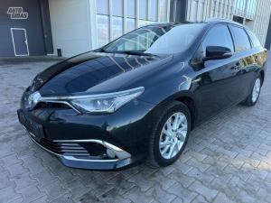 Toyota Auris 2015 Viļņa, ar dzinēja tilpumu 1.80 L un nobraukumu 171 tūkst. km par 12350 €, foto  vietnē AUTOMOTO.COM.LV
