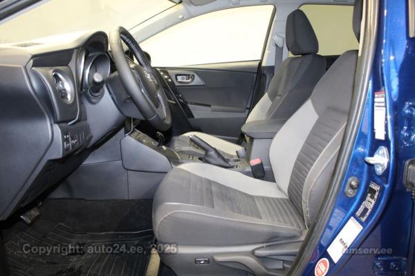 Toyota Auris 2016 Tallina, ar dzinēja tilpumu 1.80 L un nobraukumu 156 tūkst. km par 12290 €, foto 11 vietnē AUTOMOTO.COM.LV