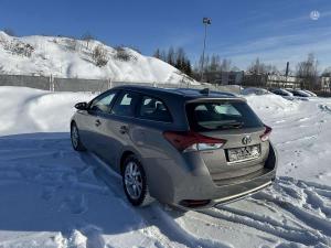 Toyota Auris 2016 in Ukmerge, with an engine capacity of 1.60 L and mileage of 192 thousand km for 7250 €, photo 3 on AUTOMOTO.COM.LV