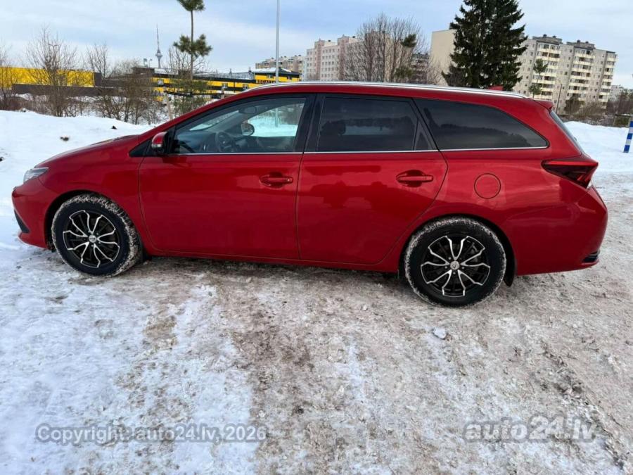 Toyota Auris 2016 Tallina, ar dzinēja tilpumu 1.60 L un nobraukumu 89 tūkst. km par 10850 €, foto 5 vietnē AUTOMOTO.COM.LV