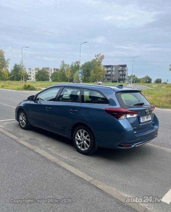 Toyota Auris 2016 Tallina, ar dzinēja tilpumu 1.60 L un nobraukumu 366 tūkst. km par 8800 €, foto 3 vietnē AUTOMOTO.COM.LV
