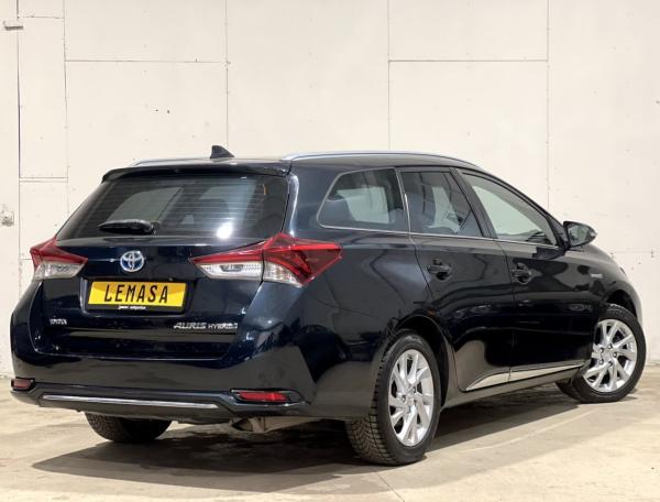 Toyota Auris 2016 in Klaipeda, with an engine capacity of 0.00 L and mileage of 119 thousand km for 11500 €, photo 3 on AUTOMOTO.COM.LV