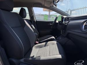 Toyota Auris 2016 in Klaipeda, with an engine capacity of 1.80 L and mileage of 267 thousand km for 7500 €, photo 6 on AUTOMOTO.COM.LV