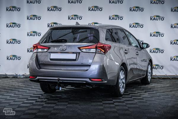 Toyota Auris 2016 Kauņa, ar dzinēja tilpumu 1.60 L un nobraukumu 214 tūkst. km par 7990 €, foto 3 vietnē AUTOMOTO.COM.LV