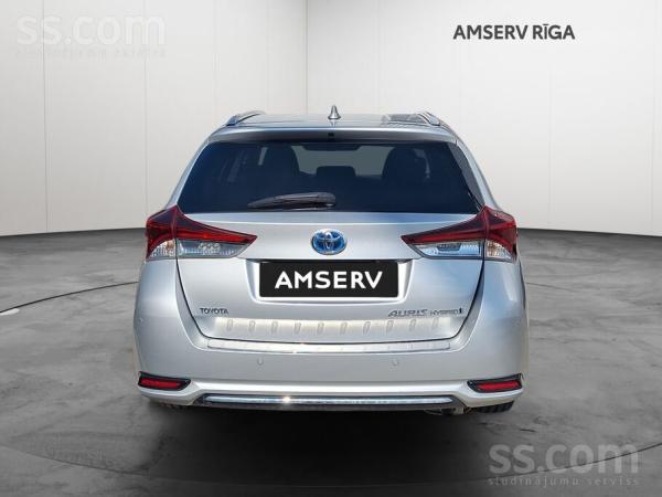 Toyota Auris 2016 Rīga, ar dzinēja tilpumu 1.80 L un nobraukumu 153 tūkst. km par 10900 €, foto 6 vietnē AUTOMOTO.COM.LV