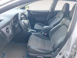 Toyota Auris 2016 in Riga, with an engine capacity of 1.80 L and mileage of 153 thousand km for 10900 €, photo 11 on AUTOMOTO.COM.LV