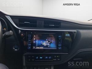 Toyota Auris 2016 in Riga, with an engine capacity of 1.80 L and mileage of 153 thousand km for 10900 €, photo 17 on AUTOMOTO.COM.LV