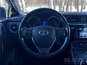 Toyota Auris 2017 in Riga, with an engine capacity of 1.80 L and mileage of 113 thousand km for 11590 €, photo 14 on AUTOMOTO.COM.LV