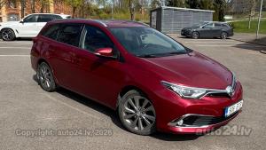 Toyota Auris 2017 Tallina, ar dzinēja tilpumu 1.60 L un nobraukumu 236 tūkst. km par 8999 €, foto  vietnē AUTOMOTO.COM.LV
