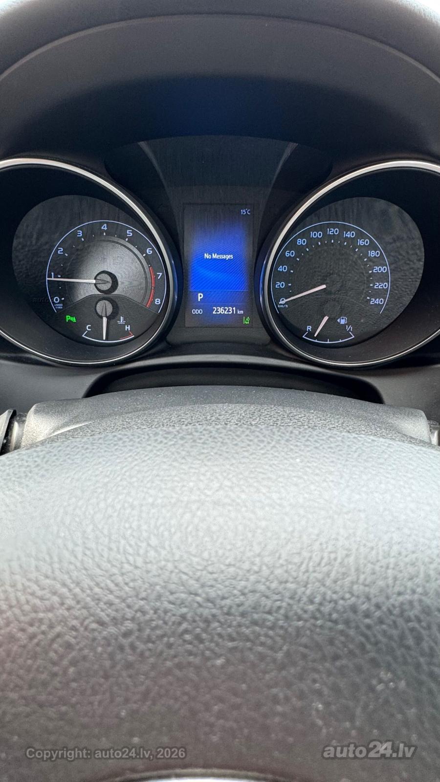 Toyota Auris 2017 Tallina, ar dzinēja tilpumu 1.60 L un nobraukumu 236 tūkst. km par 8999 €, foto 16 vietnē AUTOMOTO.COM.LV