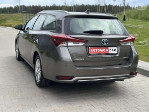 Toyota Auris 2017 in Vilnius, with an engine capacity of 1.80 L and mileage of 264 thousand km for 10200 €, photo 9 on AUTOMOTO.COM.LV