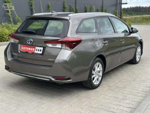 Toyota Auris 2017 in Vilnius, with an engine capacity of 1.80 L and mileage of 264 thousand km for 10200 €, photo 12 on AUTOMOTO.COM.LV