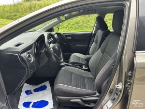 Toyota Auris 2017 in Vilnius, with an engine capacity of 1.80 L and mileage of 264 thousand km for 10200 €, photo 15 on AUTOMOTO.COM.LV