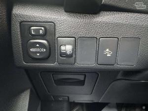 Toyota Auris 2017 in Vilnius, with an engine capacity of 1.80 L and mileage of 264 thousand km for 10200 €, photo 33 on AUTOMOTO.COM.LV