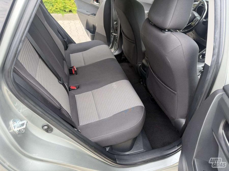 Toyota Auris 2017 Viļņa, ar dzinēja tilpumu 1.80 L un nobraukumu 128 tūkst. km par 14250 €, foto 21 vietnē AUTOMOTO.COM.LV