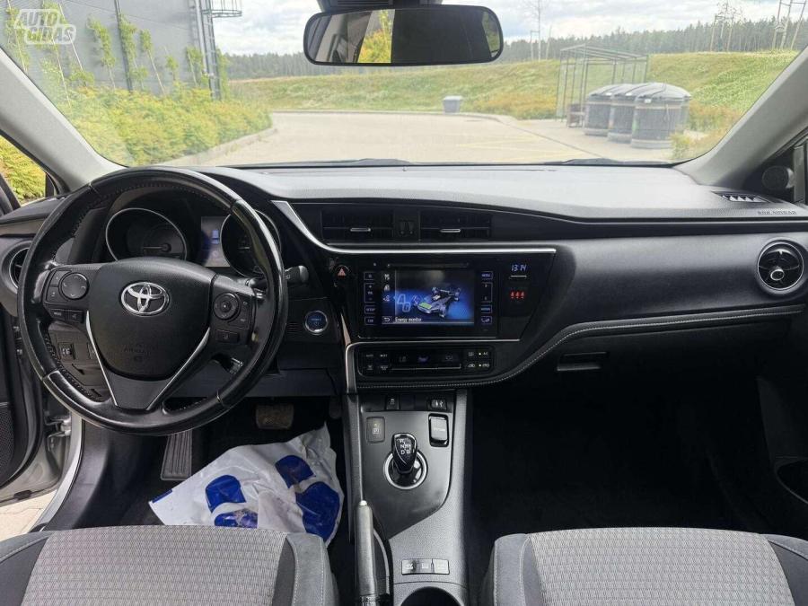 Toyota Auris 2017 Viļņa, ar dzinēja tilpumu 1.80 L un nobraukumu 128 tūkst. km par 14250 €, foto 25 vietnē AUTOMOTO.COM.LV