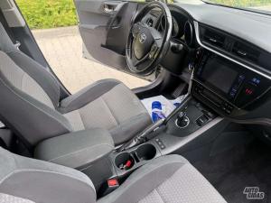 Toyota Auris 2017 in Vilnius, with an engine capacity of 1.80 L and mileage of 128 thousand km for 13950 €, photo 30 on AUTOMOTO.COM.LV