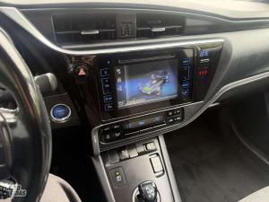 Toyota Auris 2017 in Vilnius, with an engine capacity of 1.80 L and mileage of 128 thousand km for 13950 €, photo 38 on AUTOMOTO.COM.LV