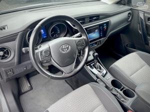 Toyota Auris 2018 in Vilnius, with an engine capacity of 1.60 L and mileage of 127 thousand km for 13999 €, photo 13 on AUTOMOTO.COM.LV