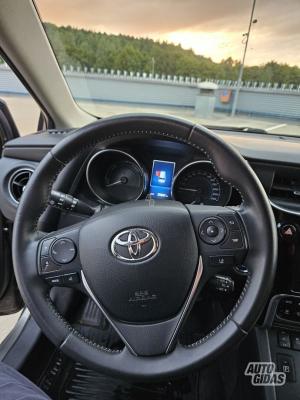 Toyota Auris 2018 in Vilnius, with an engine capacity of 1.80 L and mileage of 259 thousand km for 10350 €, photo 8 on AUTOMOTO.COM.LV