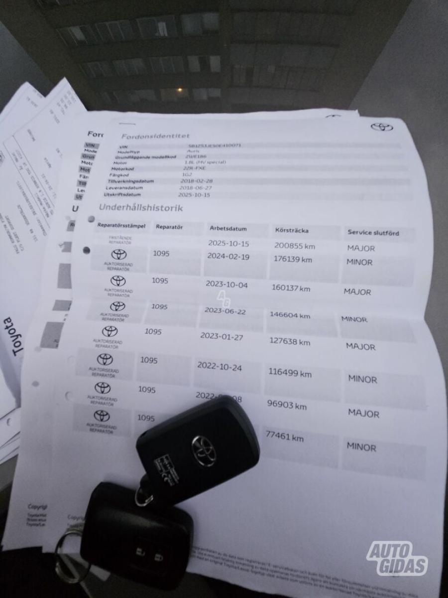 Toyota Auris 2018 in Vilnius, with an engine capacity of 1.80 L and mileage of 259 thousand km for 10350 €, photo 17 on AUTOMOTO.COM.LV