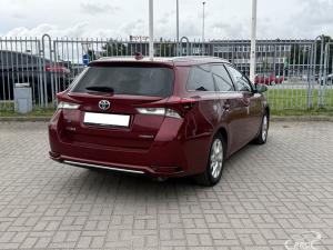 Toyota Auris 2018 in Klaipeda, with an engine capacity of 1.80 L and mileage of 241 thousand km for 8900 €, photo 3 on AUTOMOTO.COM.LV