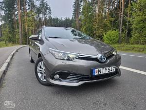 Toyota Auris 2018 Viļņa, ar dzinēja tilpumu 1.80 L un nobraukumu 259 tūkst. km par 9999 €, foto  vietnē AUTOMOTO.COM.LV