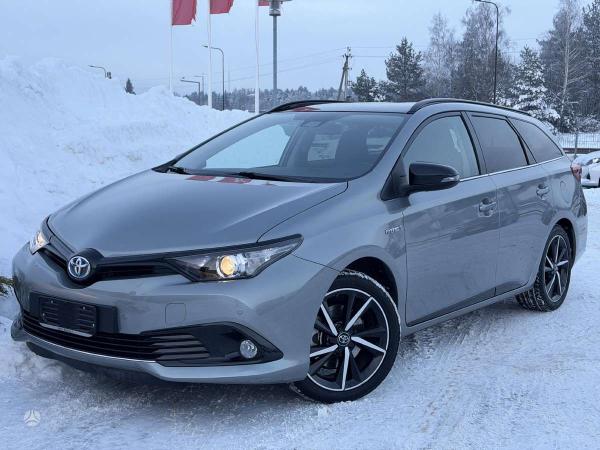 Toyota Auris 2019 Viļņa, ar dzinēja tilpumu 1.80 L un nobraukumu 135 tūkst. km par 13999 €, foto 1 vietnē AUTOMOTO.COM.LV