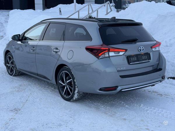 Toyota Auris 2019 Viļņa, ar dzinēja tilpumu 1.80 L un nobraukumu 135 tūkst. km par 13999 €, foto 3 vietnē AUTOMOTO.COM.LV