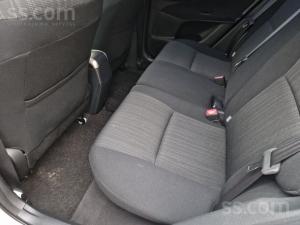 Balts Toyota Auris 2008 Ogre, ar dzinēja tilpumu 2.00 L un nobraukumu 205 tūkst. km par 3970 €, foto 11 vietnē AUTOMOTO.COM.LV