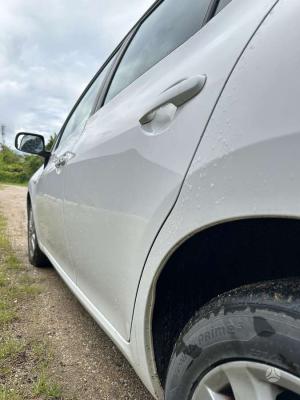 Balts Toyota Auris 2008 Kauņa, ar dzinēja tilpumu 2.00 L un nobraukumu 262 tūkst. km par 2000 €, foto 12 vietnē AUTOMOTO.COM.LV