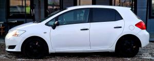 Balts Toyota Auris 2009 Kretinga, ar dzinēja tilpumu 1.40 L un nobraukumu 285 tūkst. km par 3099 €, foto 7 vietnē AUTOMOTO.COM.LV