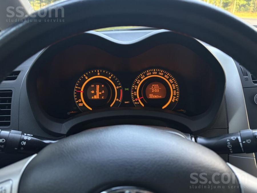 Balts Toyota Auris 2010 Daugavpils, ar dzinēja tilpumu 1.40 L un nobraukumu 0 tūkst. km par 2899 €, foto 13 vietnē AUTOMOTO.COM.LV