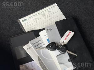Balts Toyota Auris 2010 Daugavpils, ar dzinēja tilpumu 1.40 L un nobraukumu 0 tūkst. km par 2899 €, foto 24 vietnē AUTOMOTO.COM.LV