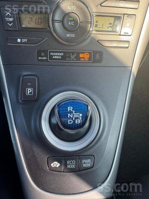 Balts Toyota Auris 2010 Rīga, ar dzinēja tilpumu 1.80 L un nobraukumu 160 tūkst. km par 7150 €, foto 14 vietnē AUTOMOTO.COM.LV