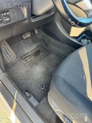 Balts Toyota Auris 2010 Rīga, ar dzinēja tilpumu 1.80 L un nobraukumu 160 tūkst. km par 7150 €, foto 17 vietnē AUTOMOTO.COM.LV
