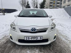 Balts Toyota Auris 2011 Viļņa, ar dzinēja tilpumu 1.80 L un nobraukumu 241 tūkst. km par 6950 €, foto 2 vietnē AUTOMOTO.COM.LV