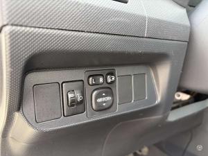 Balts Toyota Auris 2011 Viļņa, ar dzinēja tilpumu 1.80 L un nobraukumu 268 tūkst. km par 5900 €, foto 11 vietnē AUTOMOTO.COM.LV