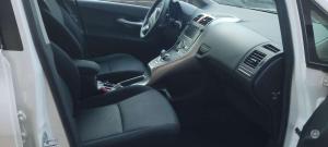 Balts Toyota Auris 2011 Kauņa, ar dzinēja tilpumu 1.80 L un nobraukumu 338 tūkst. km par 5200 €, foto 11 vietnē AUTOMOTO.COM.LV