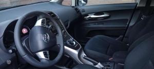 Balts Toyota Auris 2011 Kauņa, ar dzinēja tilpumu 1.80 L un nobraukumu 338 tūkst. km par 5200 €, foto 13 vietnē AUTOMOTO.COM.LV