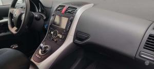 Balts Toyota Auris 2011 Kauņa, ar dzinēja tilpumu 1.80 L un nobraukumu 338 tūkst. km par 5200 €, foto 21 vietnē AUTOMOTO.COM.LV
