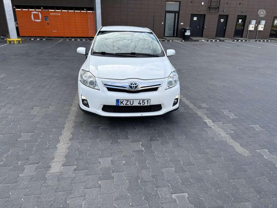 Balts Toyota Auris 2011 Klaipėda, ar dzinēja tilpumu 1.80 L un nobraukumu 427 tūkst. km par 4150 €, foto 1 vietnē AUTOMOTO.COM.LV