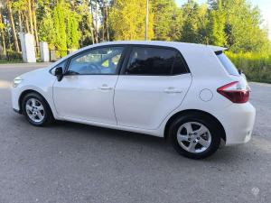 White Toyota Auris 2011 in Vilnius, with an engine capacity of 1.80 L and mileage of 272 thousand km for 5800 €, photo 29 on AUTOMOTO.COM.LV