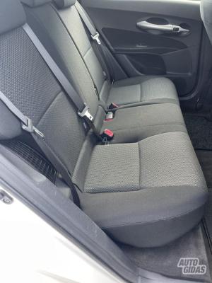 Balts Toyota Auris 2011 Viļņa, ar dzinēja tilpumu 1.80 L un nobraukumu 242 tūkst. km par 5990 €, foto 10 vietnē AUTOMOTO.COM.LV